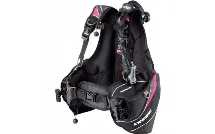 What Is The Best BCD for Diving? - Scuba Diving Lovers