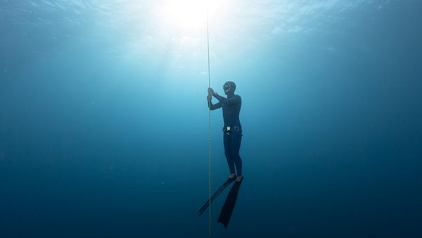 What Should Divers Do For Their Own Safety? - Scuba Diving Lovers